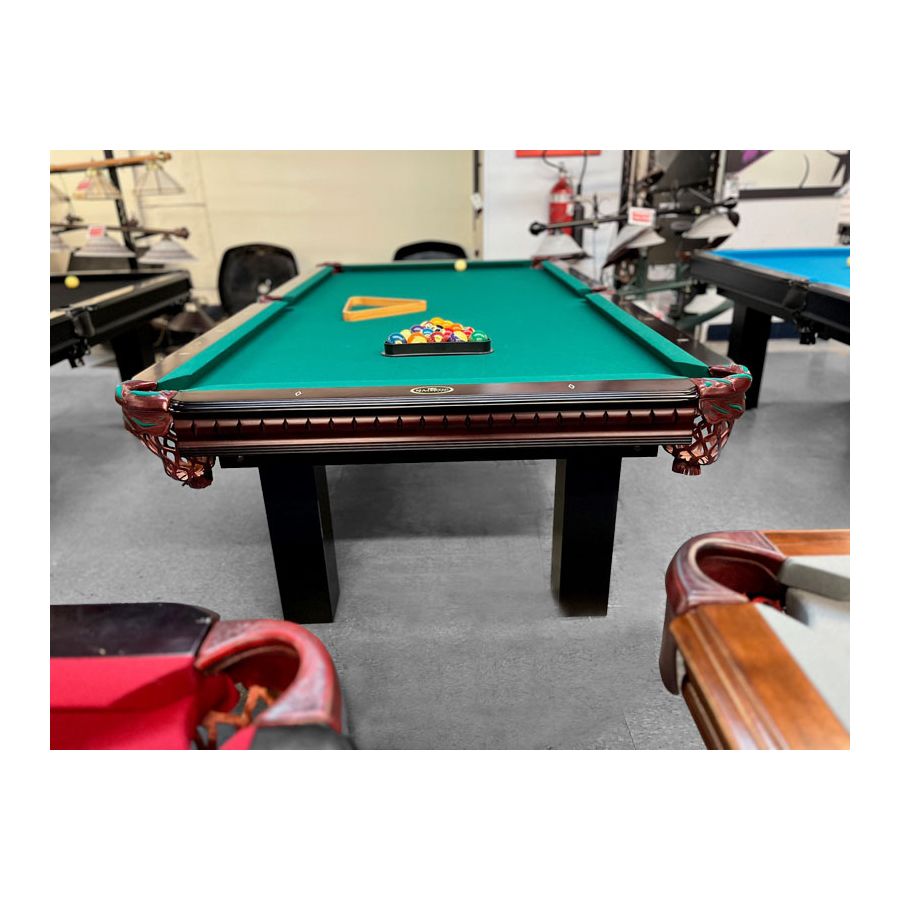 Table de billard 8 pieds Majestic Démonstrateur de plancher avec fini ...